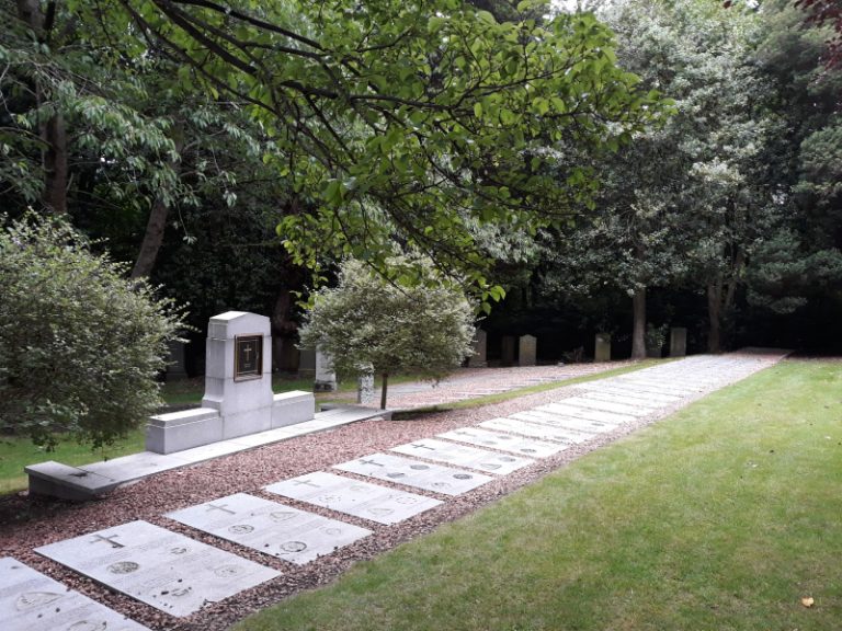 Comely Bank Cemetery - The Cockburn Association
